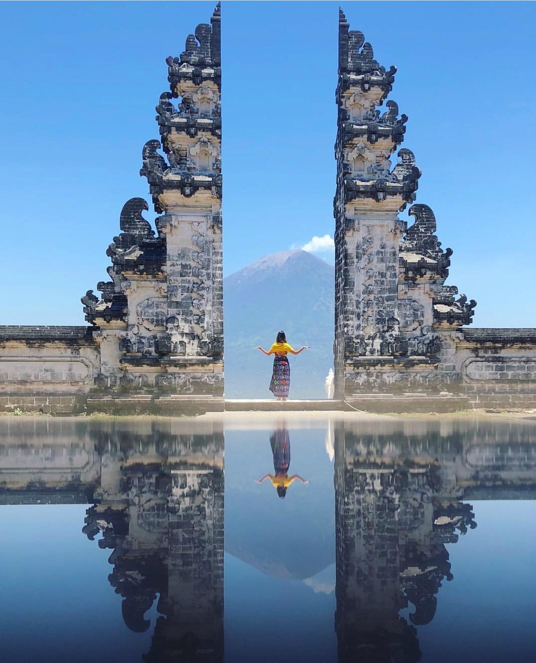 Bali Flow Tours- Private Driver, Tours and Airport Transfers in Bali