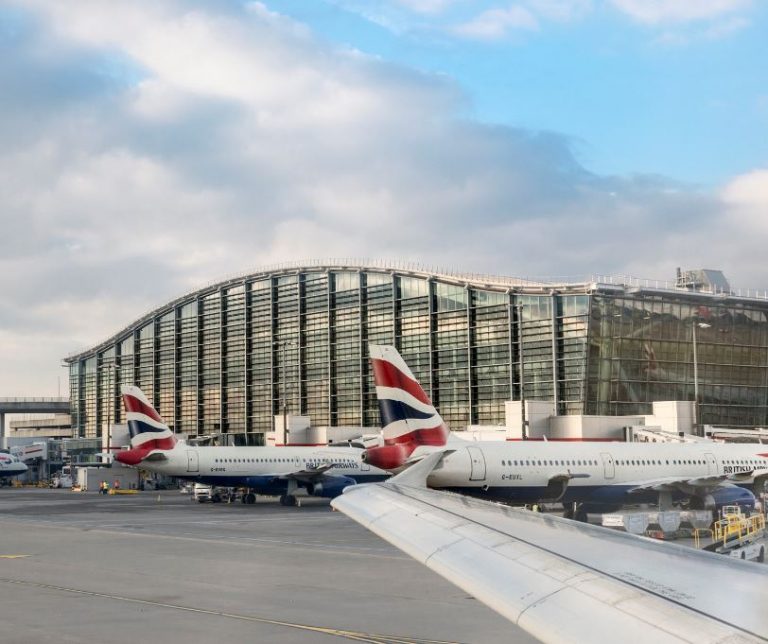 BA planes at Heathrow Terminal 5 - Travel Off Path