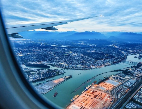 vancouver airport flight - Travel Off Path