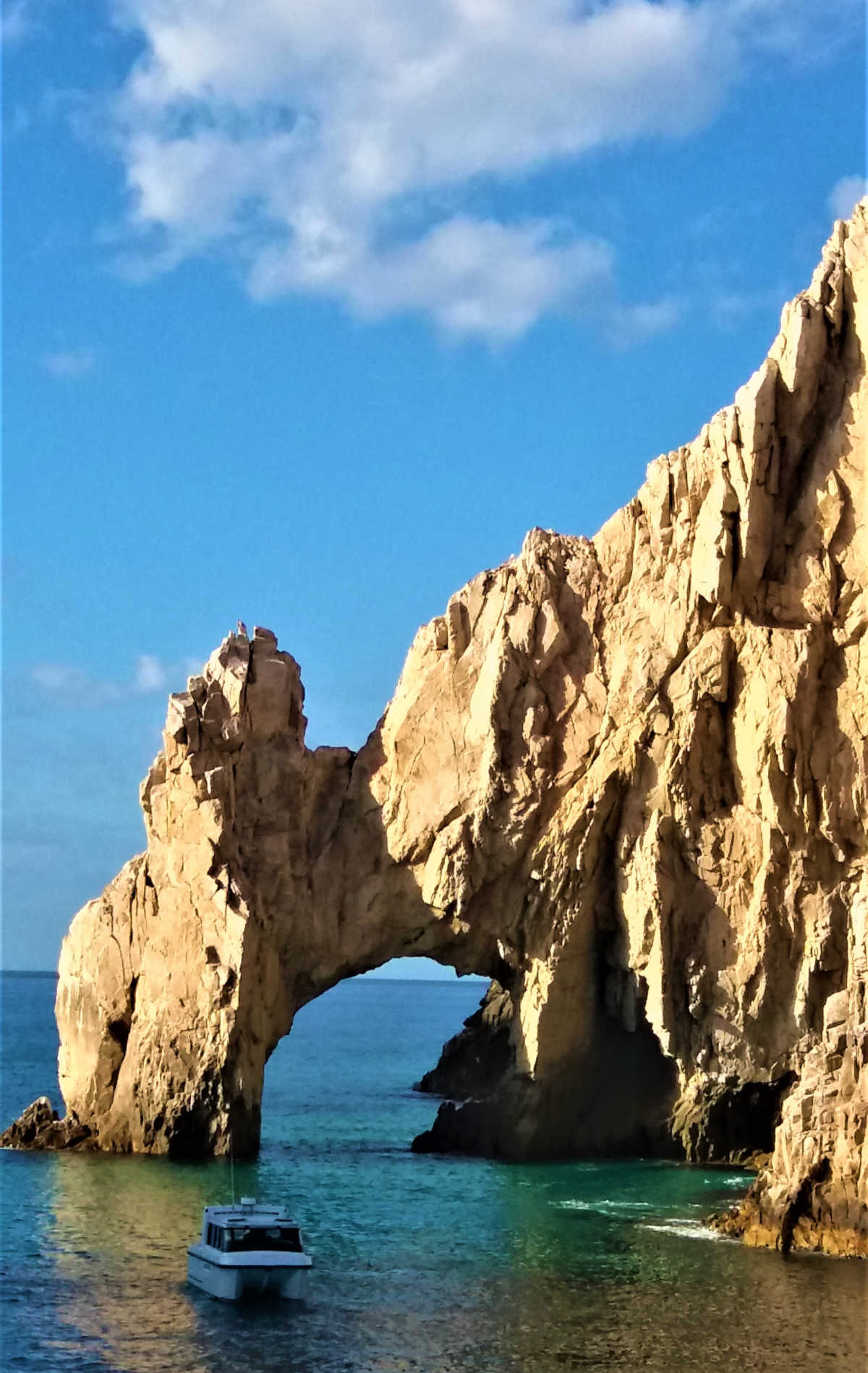 Rock-Archway-near-Los-Cabos-Mexico - Travel Off Path