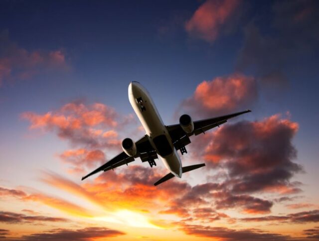 boeing-777-sunset - Travel Off Path