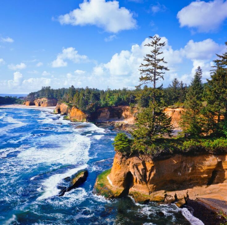 Top 10 Pacific Northwest Roadtrip Ideas - Travel Off Path