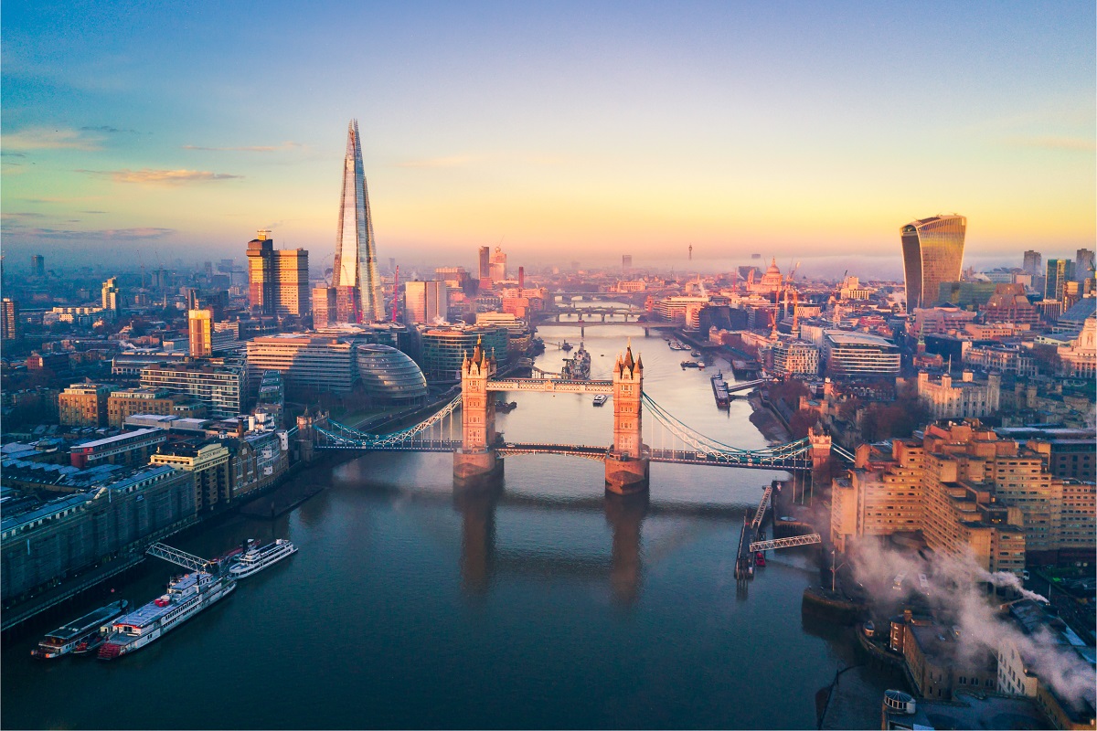 England Reopens For Tourism To Vaccinated U.S. And EU Travelers ...