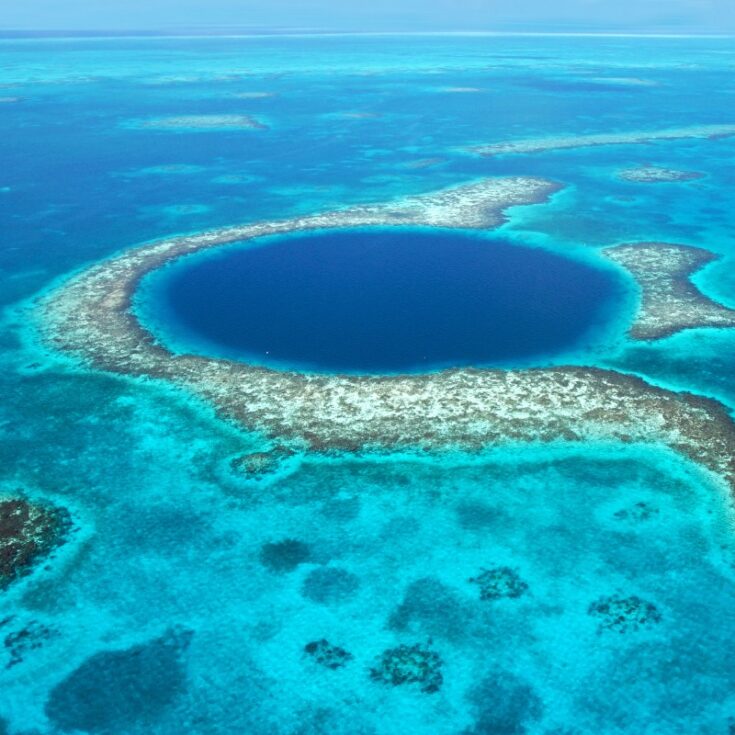 The Great Blue Hole Marine Sinkhole Off The Coast Of Belize - Travel ...