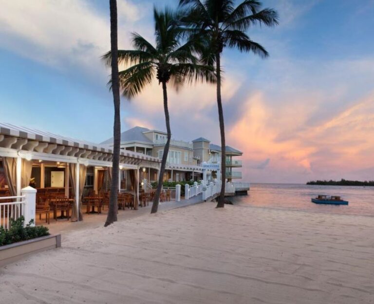 Top 10 Beachfront Hotels In The Florida Keys - Travel Off Path