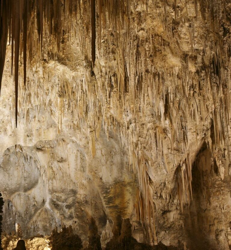 Top 10 Caves To Visit In The United States - Travel Off Path