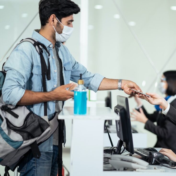 Canadian Travelers Vacations Are Being Ruined By Passport Delays ...