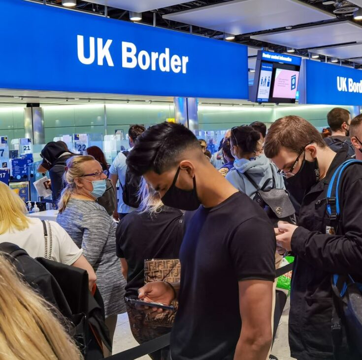 UK border customs line - Travel Off Path