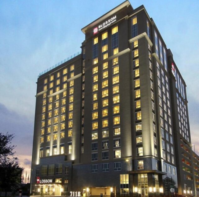 Top 7 Hotels In Houston, Texas - Travel Off Path