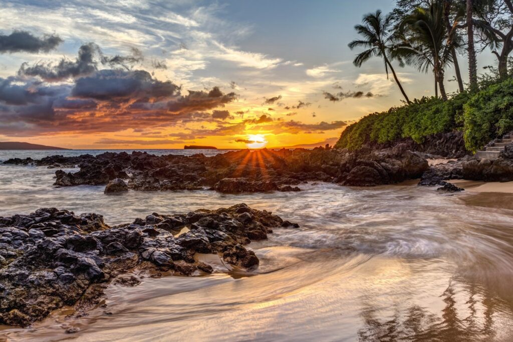 maui sunset winter - Travel Off Path