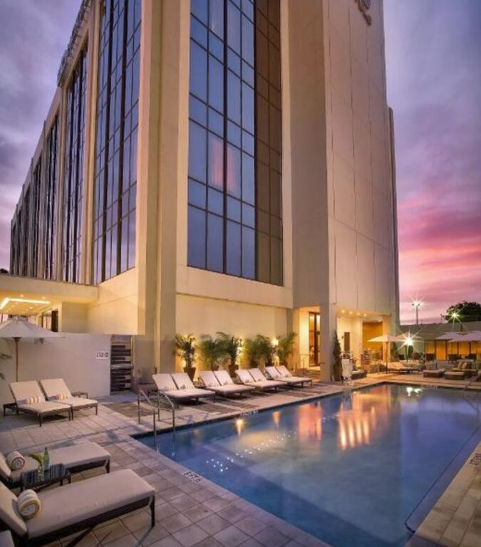 Top 7 Romantic Hotels In Miami, Florida - Travel Off Path
