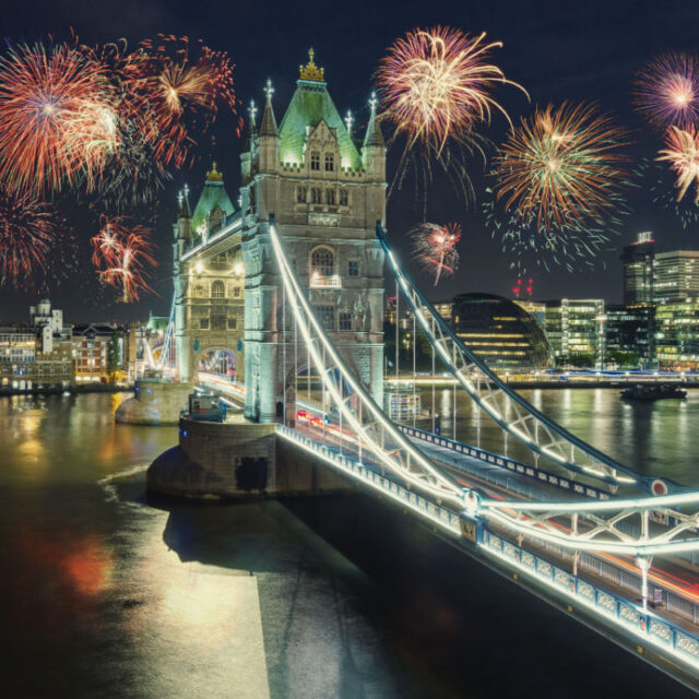 Top 7 New Year’s Eve Fireworks Displays To Welcome 2023 - Travel Off Path