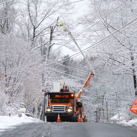U.S. Travel Warning Amid Powerful Winter Storm Will Impact Holiday ...