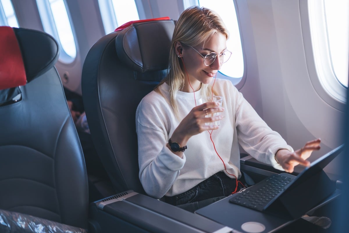 Delta Airlines Has Officially Launched Its Free WiFi - Here's What ...
