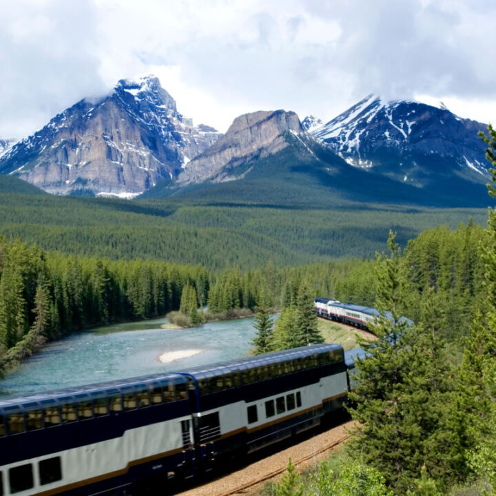 This Luxury Train Takes You On A Scenic Tour Through The Canadian Rocky ...