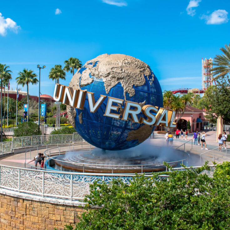 Universal Orlando - Travel Off Path