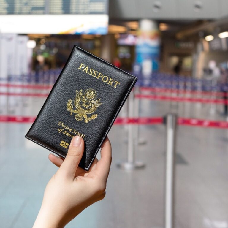 Colombia Drops Vaccine Requirement For All International Travelers ...