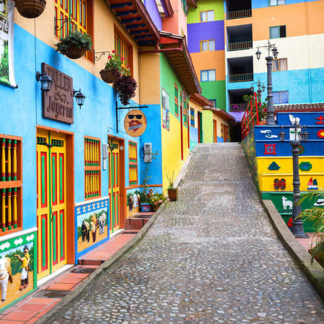 Colombia Drops Vaccine Requirement For All International Travelers ...