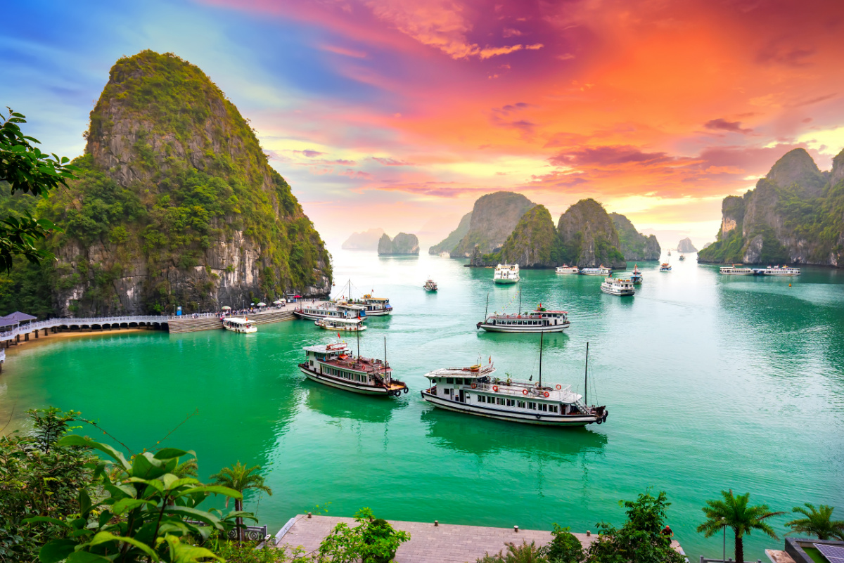 Travelers Can Now Stay In This Popular Southeast Asian Country For 3 ...