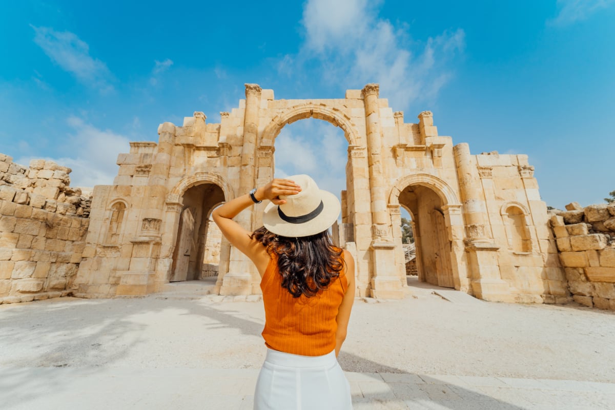 5 Reasons Why Tourists Are Flocking To This Middle Eastern Country In ...