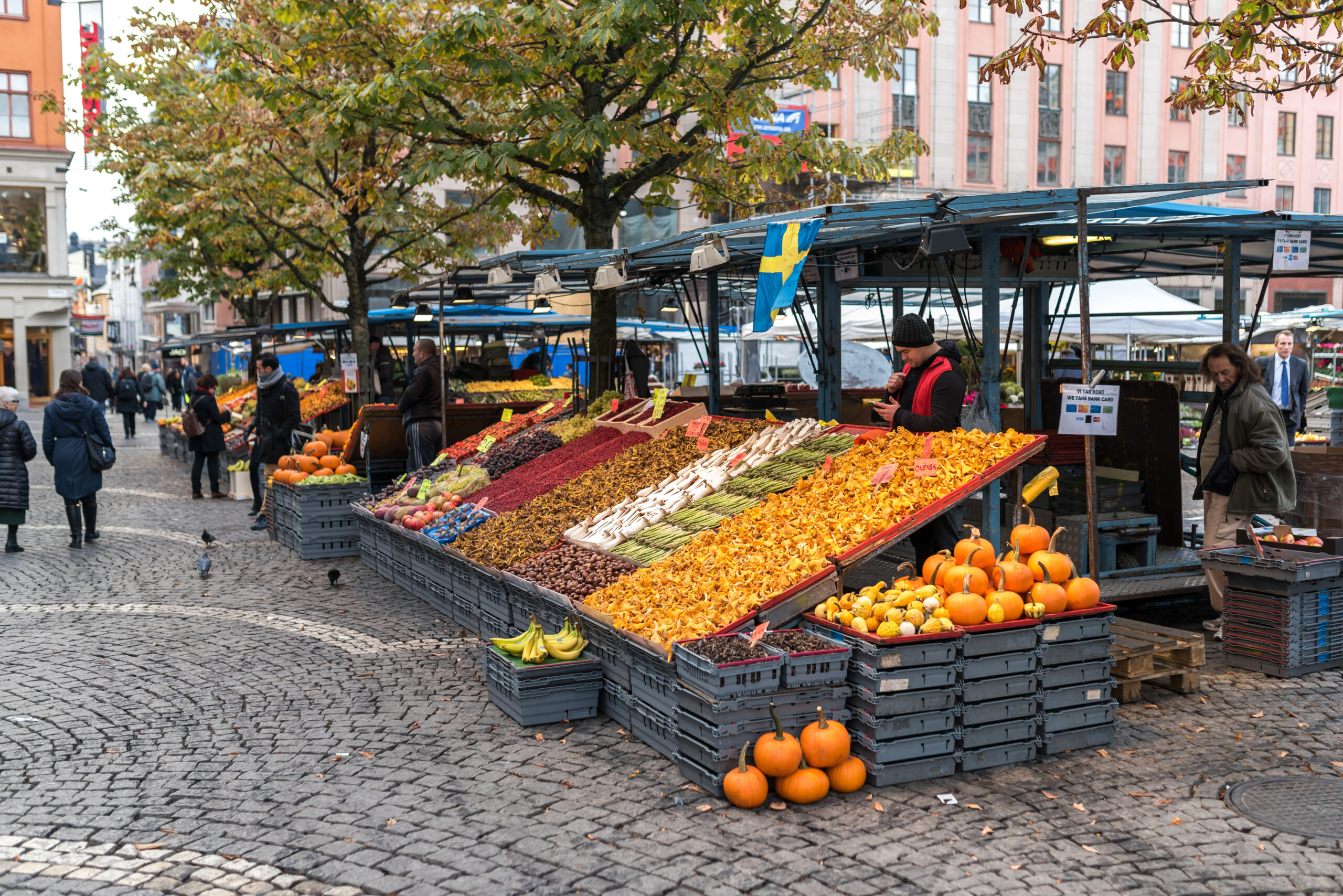 Stockholm,,Sweden,-,October,13,,2015:,Hay,Market,(hotorget),On - Travel ...