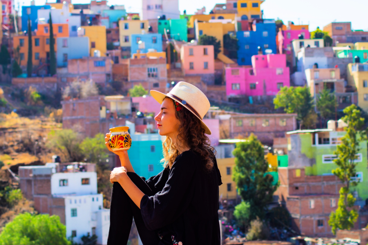 6 Reasons Why This Country Is The Top Destination For American Digital ...