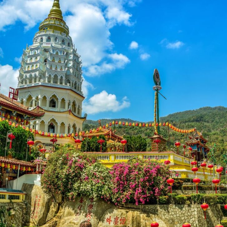 beautiful building in Penang, Malaysia - Travel Off Path