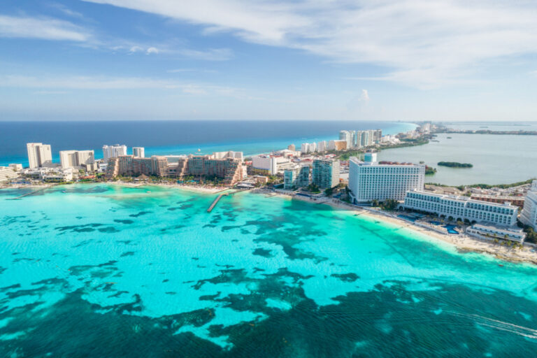 7 Things Travelers Need To Know About Visiting Cancun As Peak Season ...