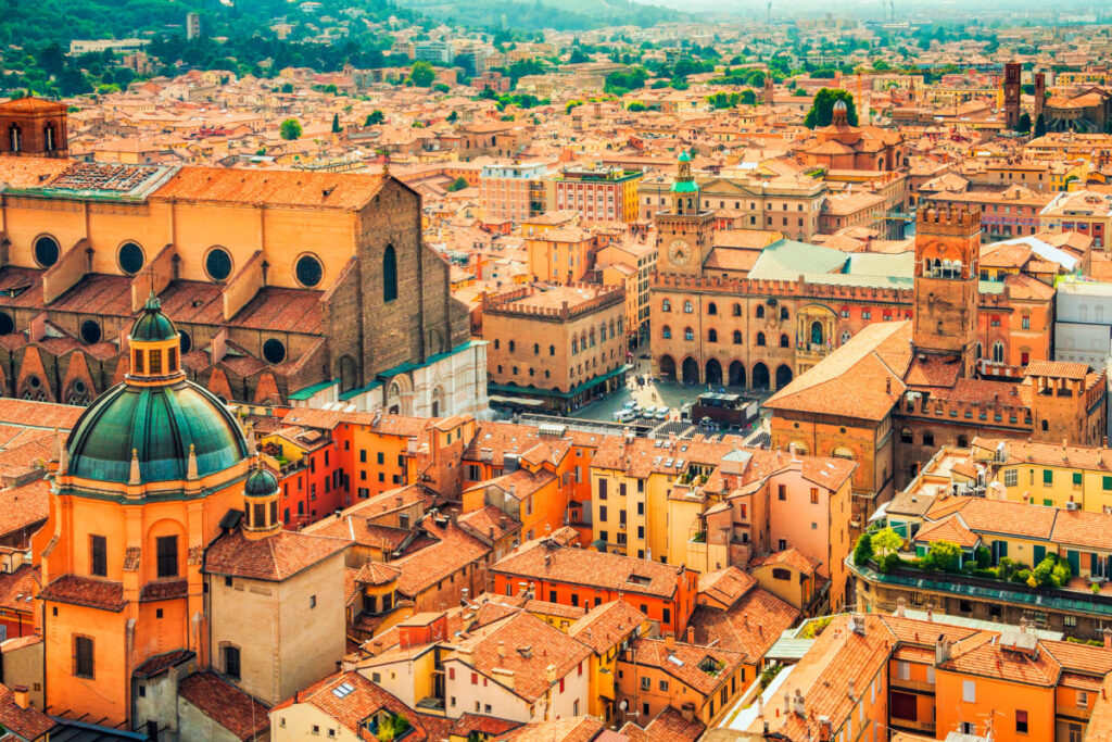 🇮🇹 Secret Spring Escape: Underrated Italian City Becomes Trendy Hotspot ...