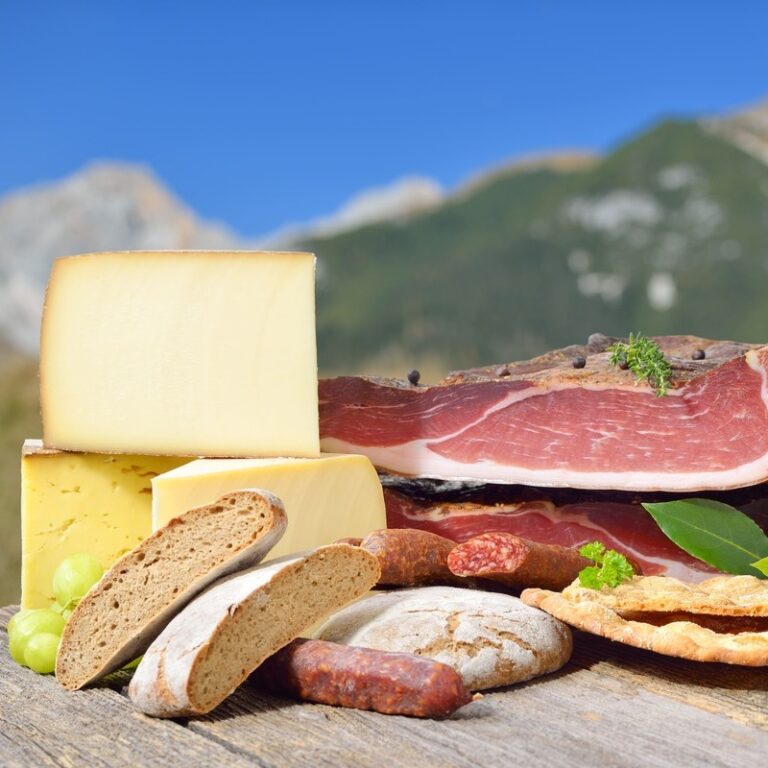 Move Over Rome: This Hidden Gem In Italy Has Ancient Charm & Less ...