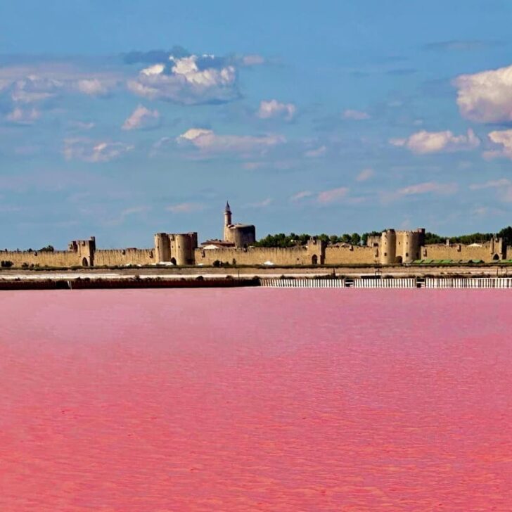 6 Gorgeous Destinations In France That Are Still Warm In The Fall