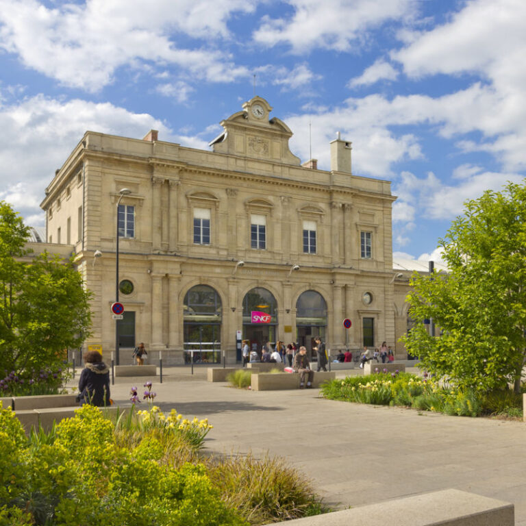 Reims-train-station - Travel Off Path