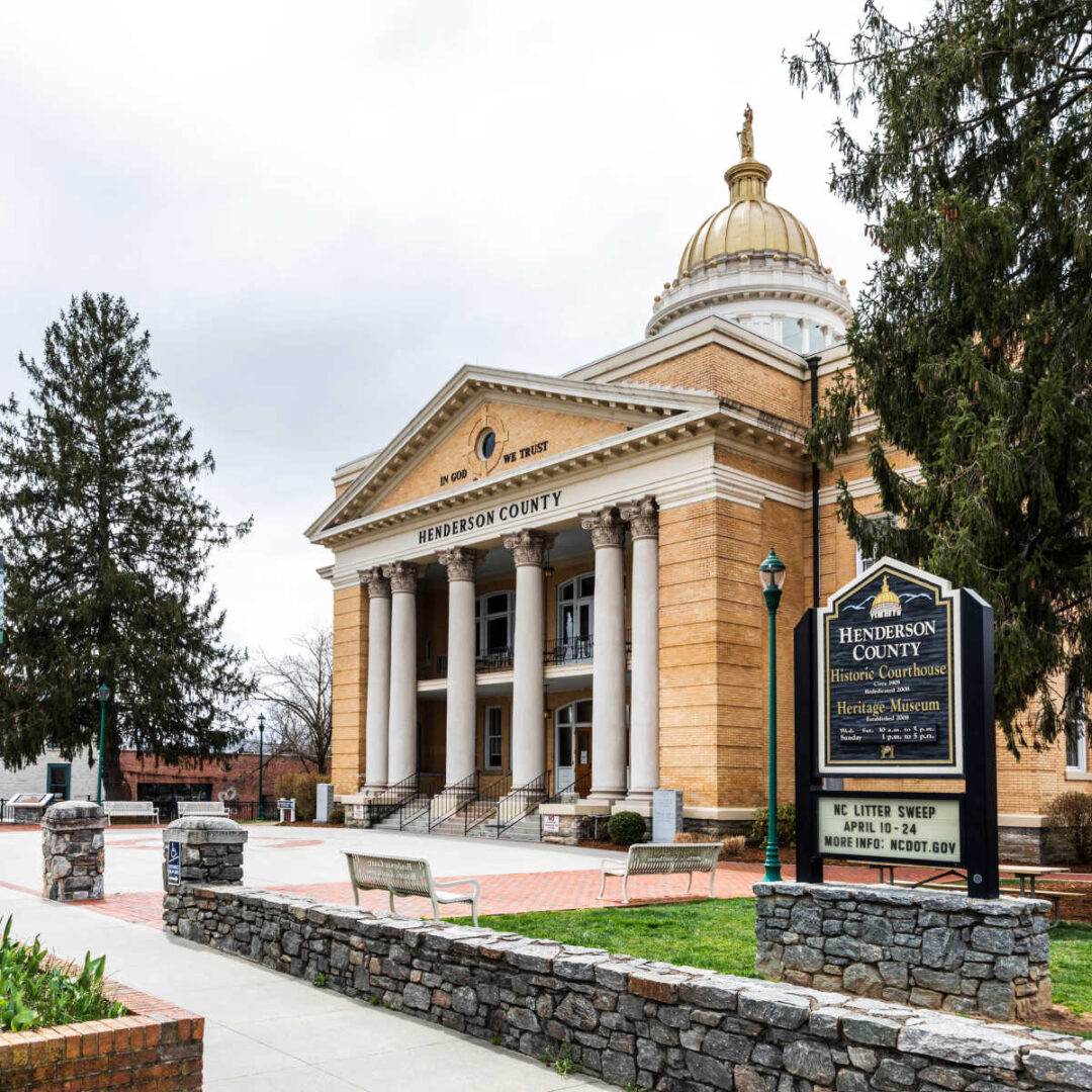 Hidden Gem Alert! This Carolina Mountain Town Offers Untamed Beauty ...