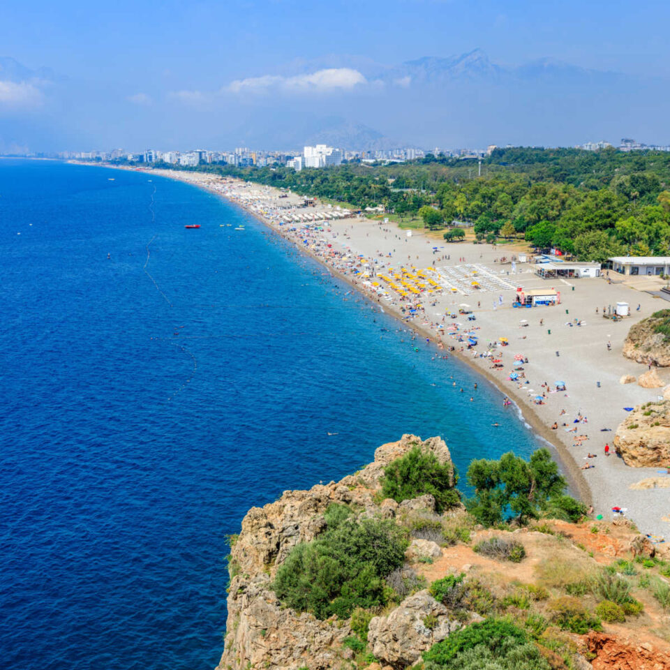 5 Reasons Why Now Is The Best Time To Visit This Record-Breaking ...