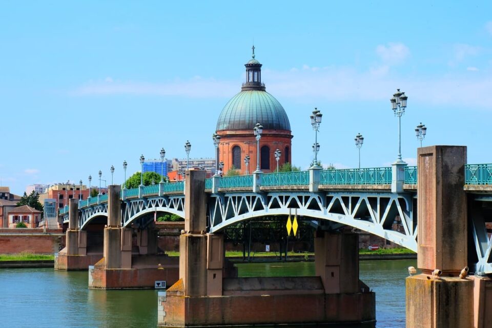 New Train Will Link 2 Of Southern Europe's Most Beautiful Cities ...