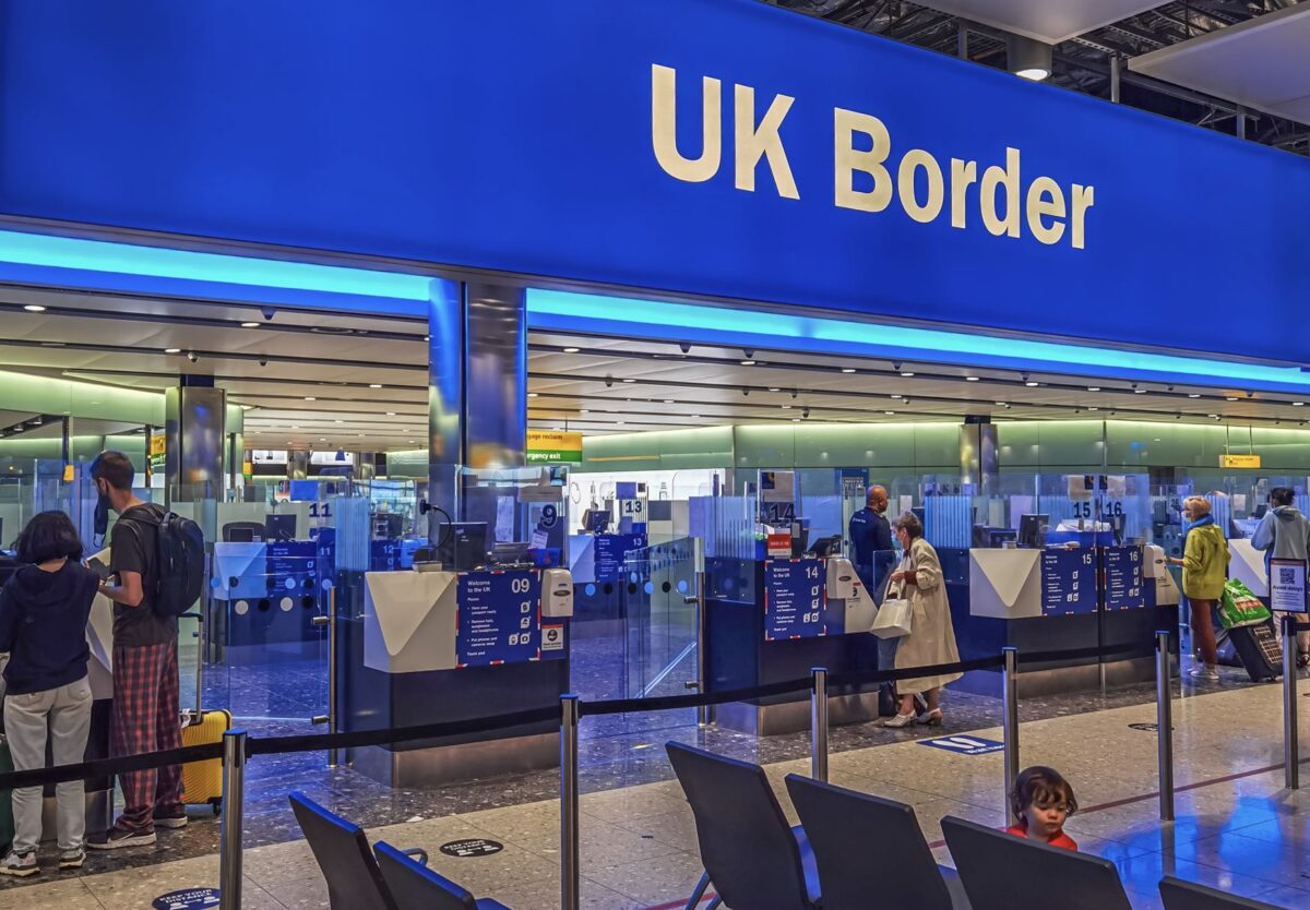 UK Entry Requirements for Americans: Changes Travelers Need To Know for ...
