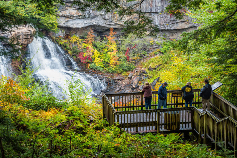 Travel Experts Are Raving About This Secret State Park - Travel Off Path